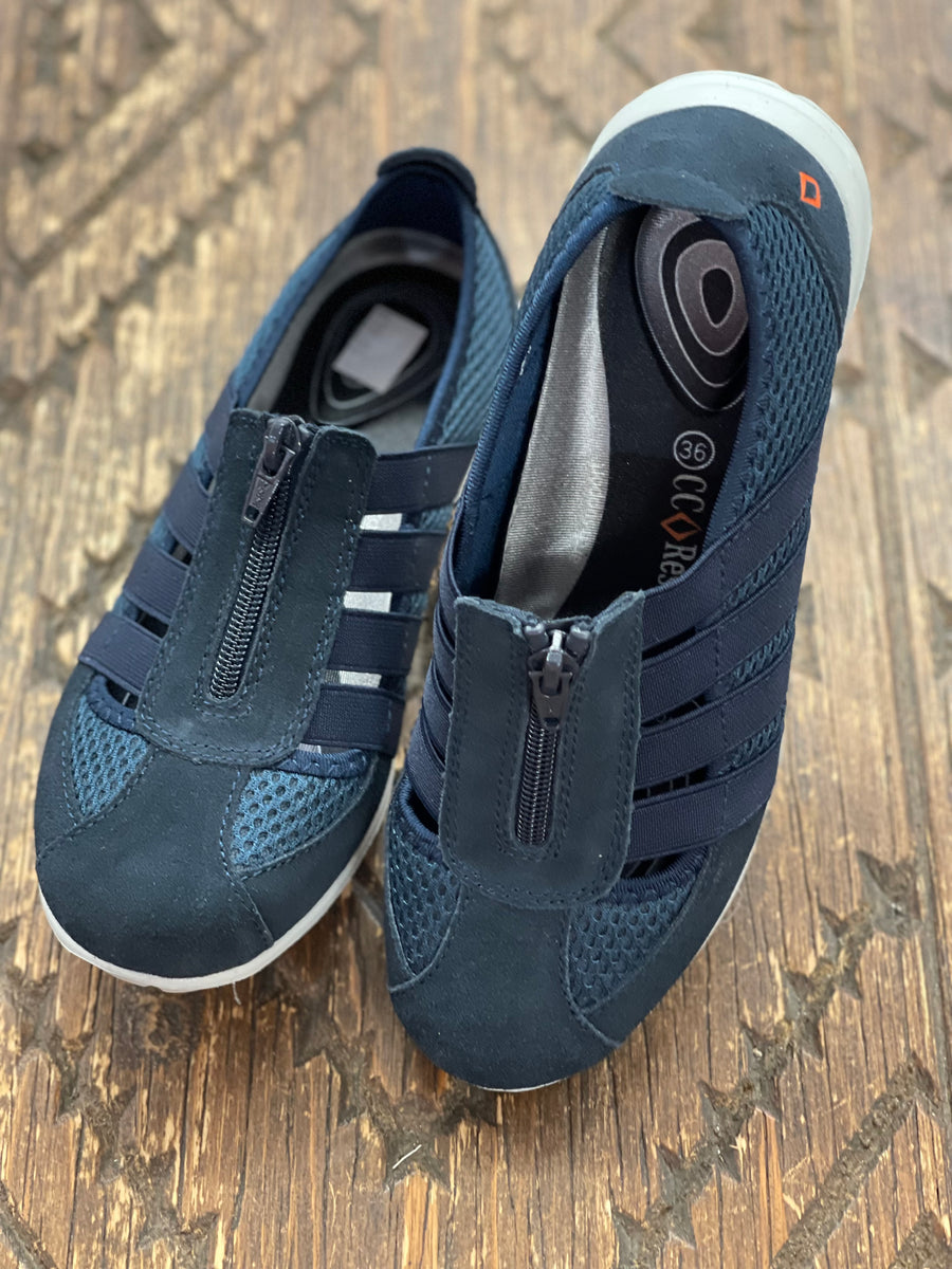 CC Resorts Christine Navy – Bossi Boots